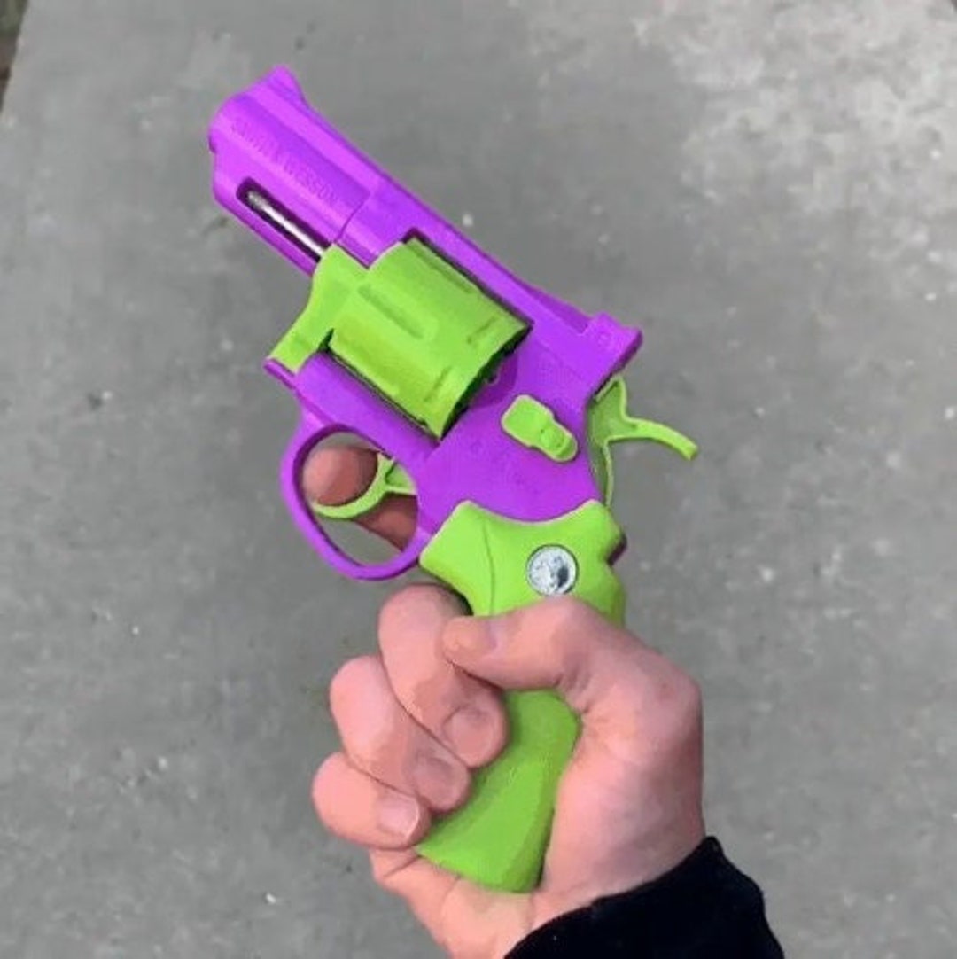 Revolver Shell Ejecting Dart Blaster Blowback Fidget Toy, Cosplay ...