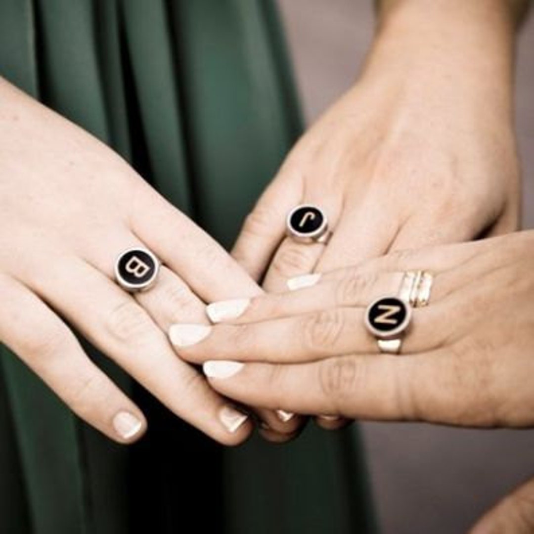 Retro Chic: Custom Initials on Vintage Typewriter Key Ring – Upcycled ...