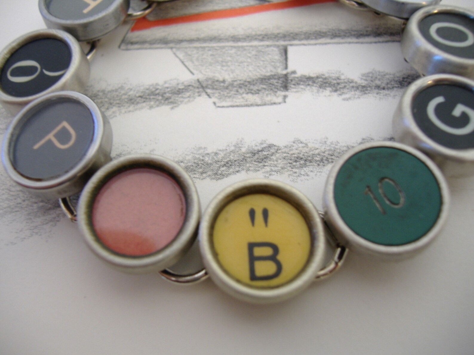TYPEWRITER KEY BRACELET Stop Light Go Red Yellow Green Unique - Etsy