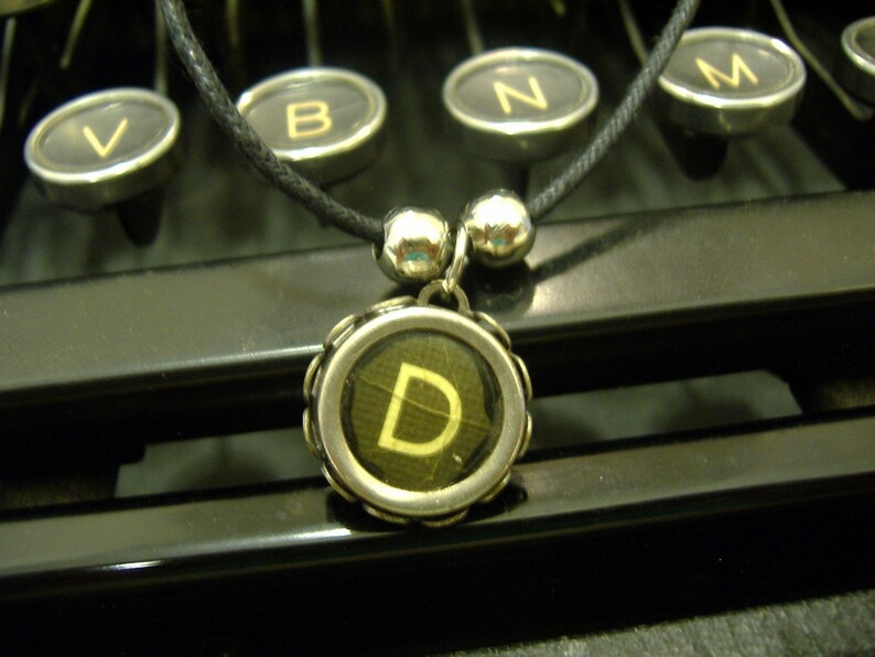 D Initial VINTAGE TYPEWRITER Key NECKLACE Black Key Retro Fun | Etsy
