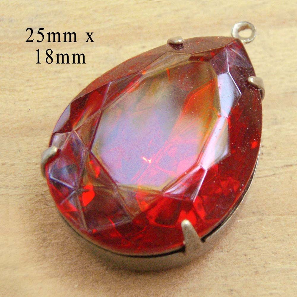 Red vintage crystal ovals 20x10mm oval rhinestones in multi | Etsy