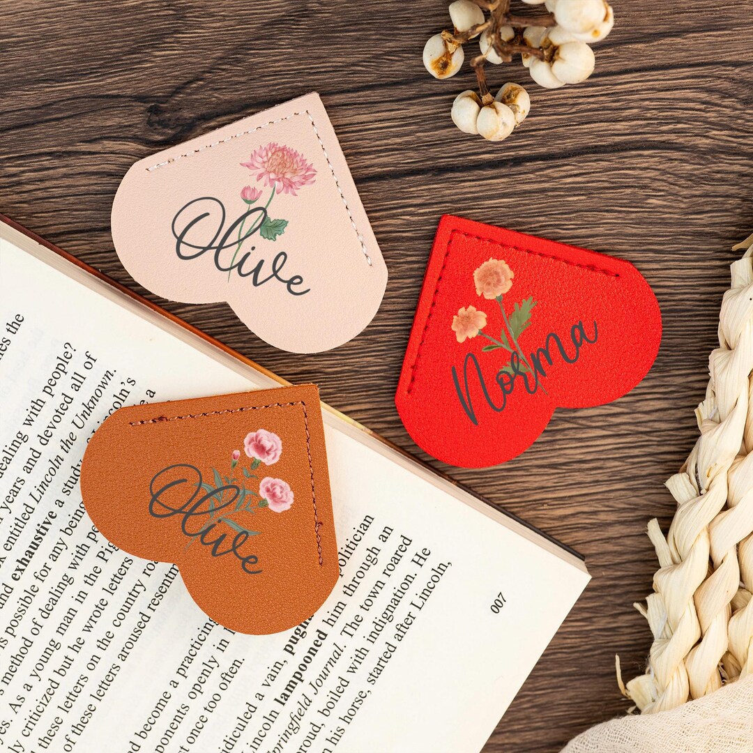 Personalized Heart Shape Leather Bookmark, Custom Name Page Corner ...