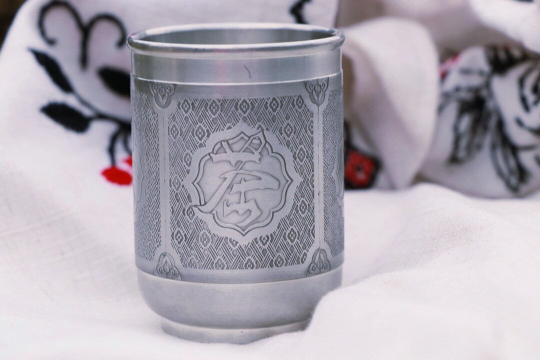 Pewter Wine Cup, Goblet Cup of the Year, Metal Wine Glass, Zinn TUMASEK ...