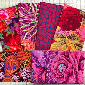 OOP! Curly Kale in Red PWPJ120 Philip Jacobs Fabric Kaffe Fassett ...