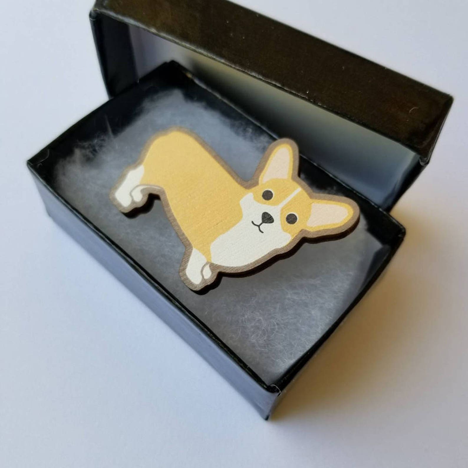 Corgi Wooden Brooch Pin - Etsy