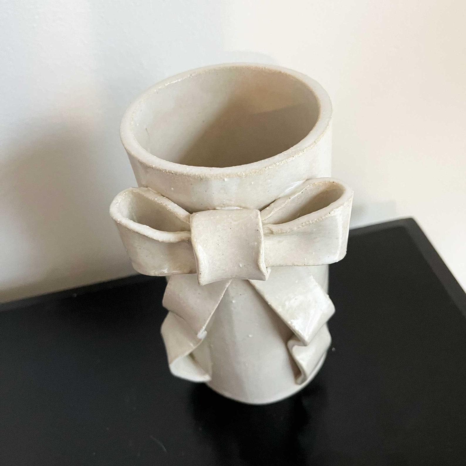 Ceramic Ribbon Bow Vase Medium - Etsy