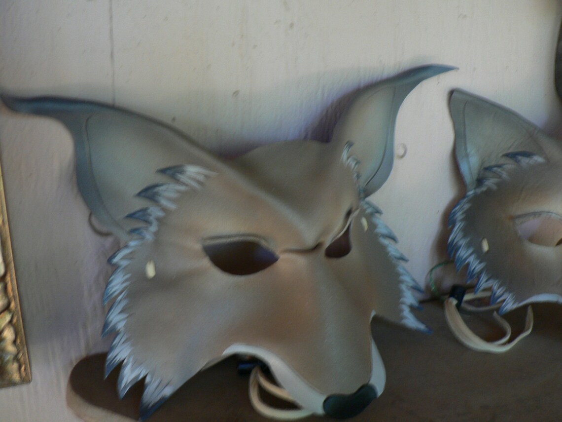 Mr and Mrs Coyote Masks Leather Masks for Two Couple Theme - Etsy