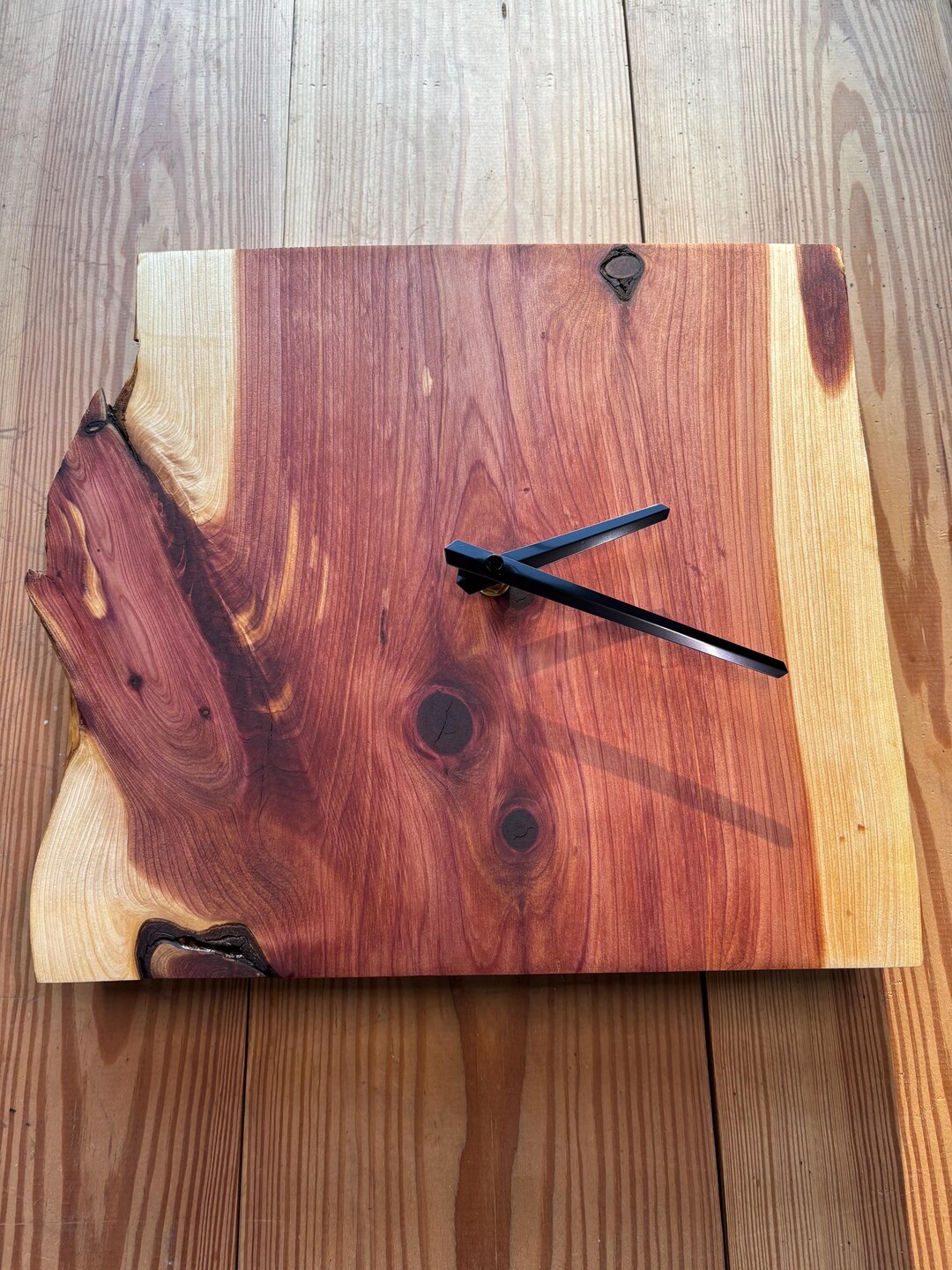 Live Edge Red Cedar Clock! - Etsy