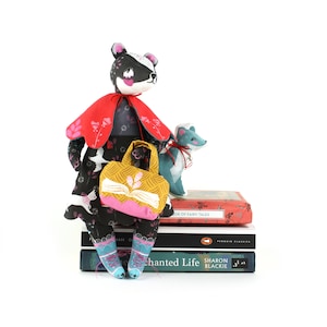 DIY Kit Bibli the Badger Librarian and the Singing Stoat With 2 ...