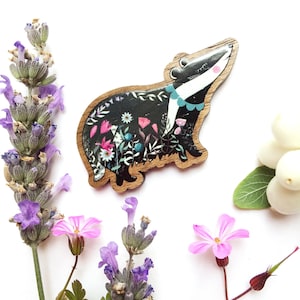 Badger Brooch Printed Hand Varnished Cherry Wood Floral - Etsy UK