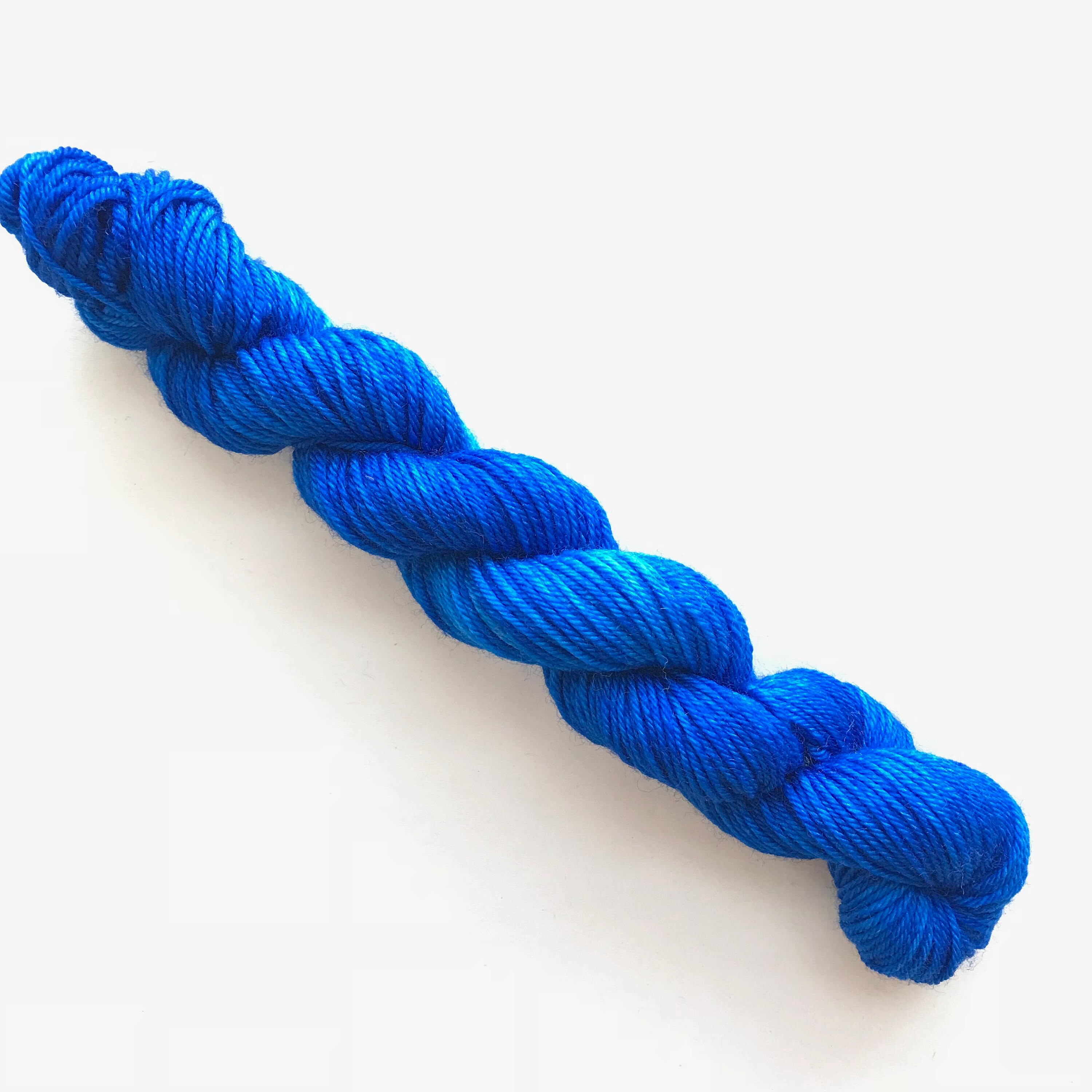 TRUE BLUE hand dyed yarn mini skein. sock fingering dk yarn | Etsy