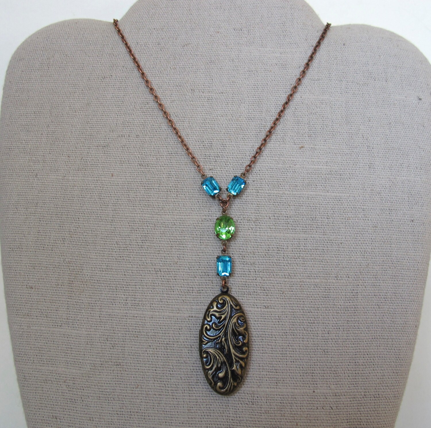 Locket Necklace, Oval Locket, Chain Necklace, Copper Chain, Rhinestone ...