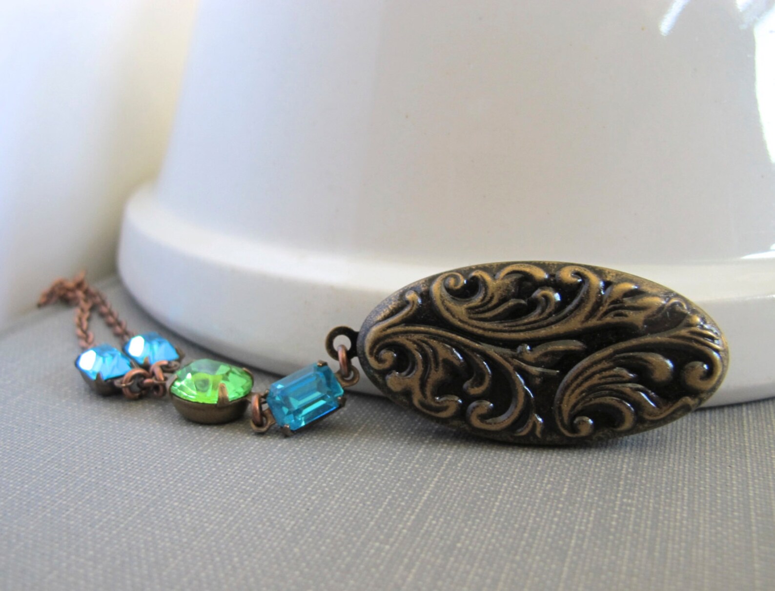 Locket Necklace, Oval Locket, Chain Necklace, Copper Chain, Rhinestone ...