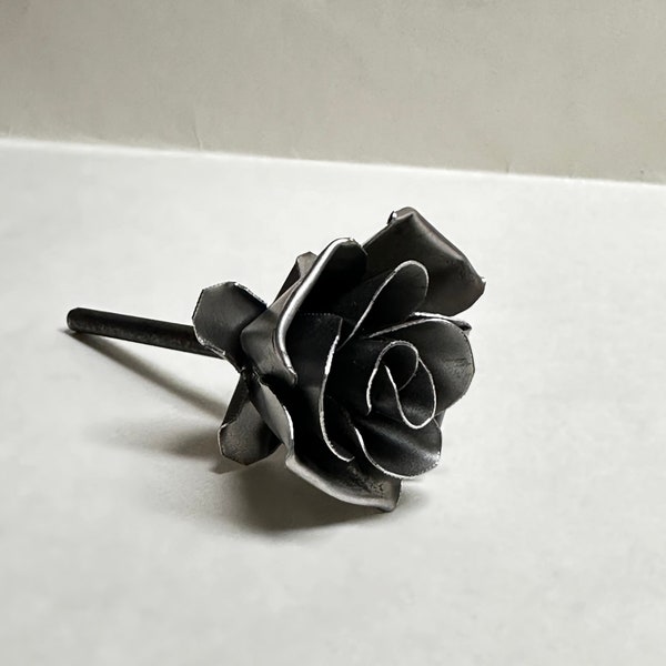 Metal Roses - Etsy