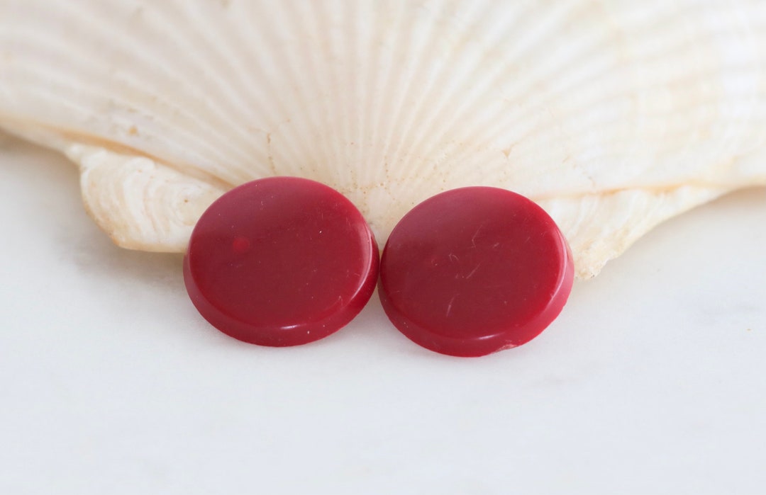 Deep Red Round Disc Clip on Button Earrings // Vintage Jewelry ...