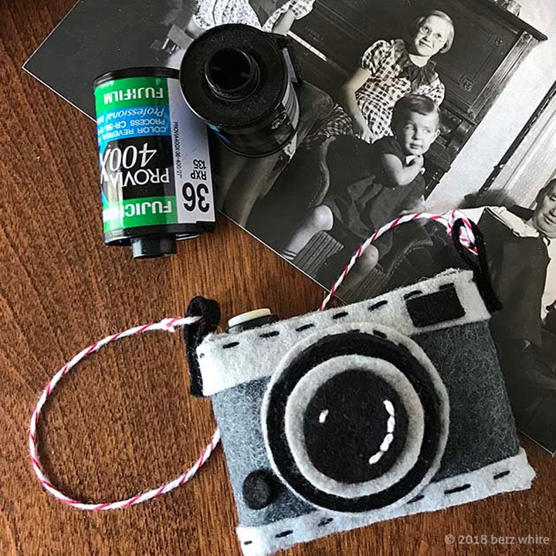 Say Cheese! Camera Felt Ornament PDF PATTERN - Etsy
