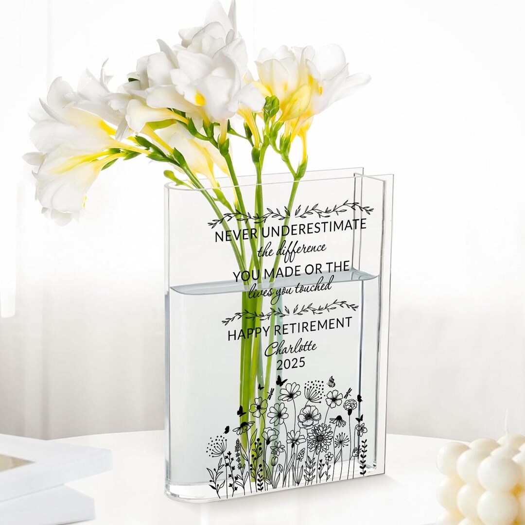 Personalized Retirement Book Vase Gift, Custom Retirement Gift for Boss ...