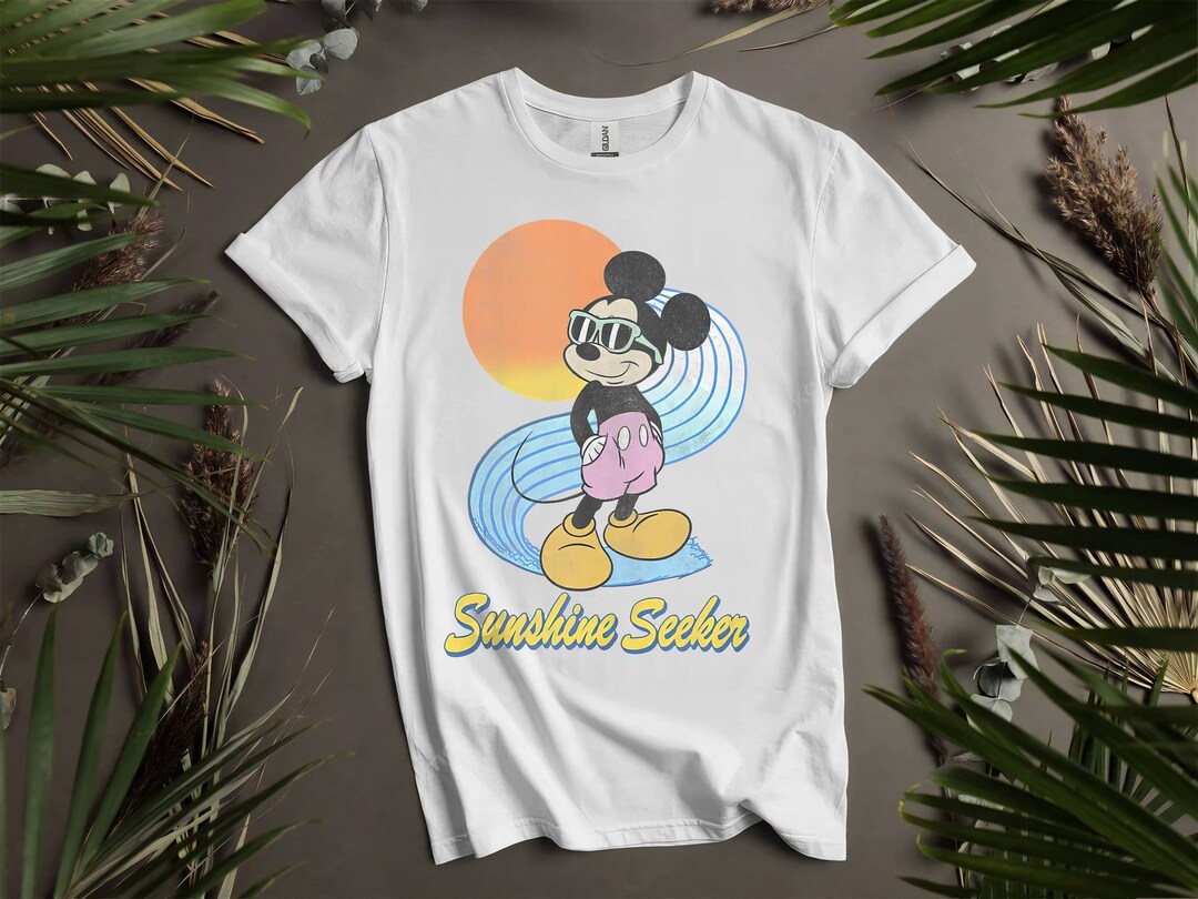 Mickey Mouse Sunshine Seeker Classic Retro Custom T-shirts for Men ...