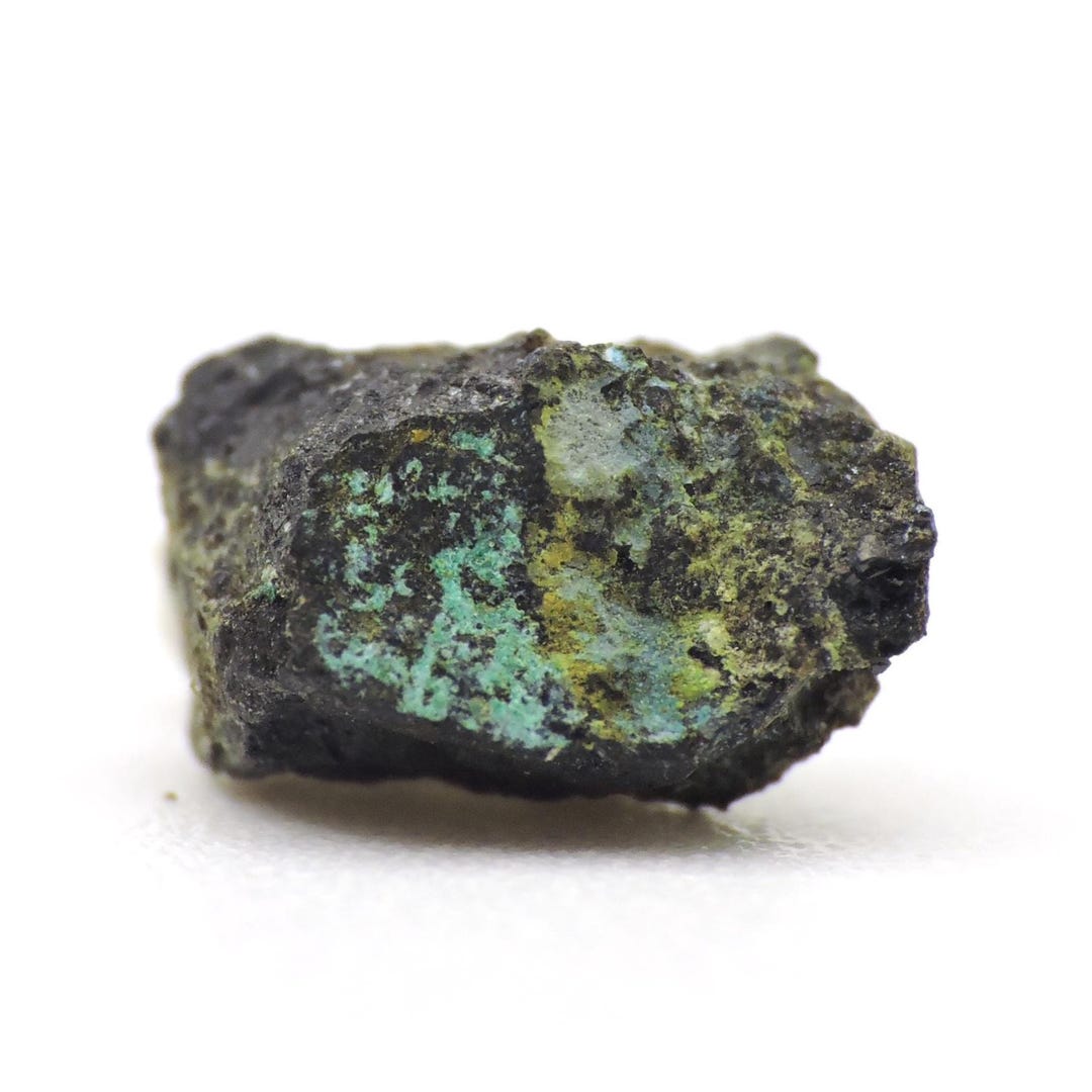 Brochantite Micromount in Micro Box Thumbnail Mineral Specimen - Etsy
