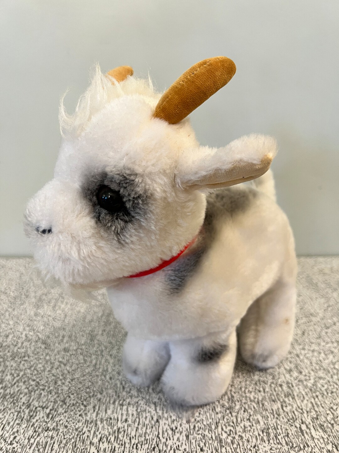 Adorable Vintage Stuffed Goat, 1980s, R. Dakin, Hilly-billy, Nature ...