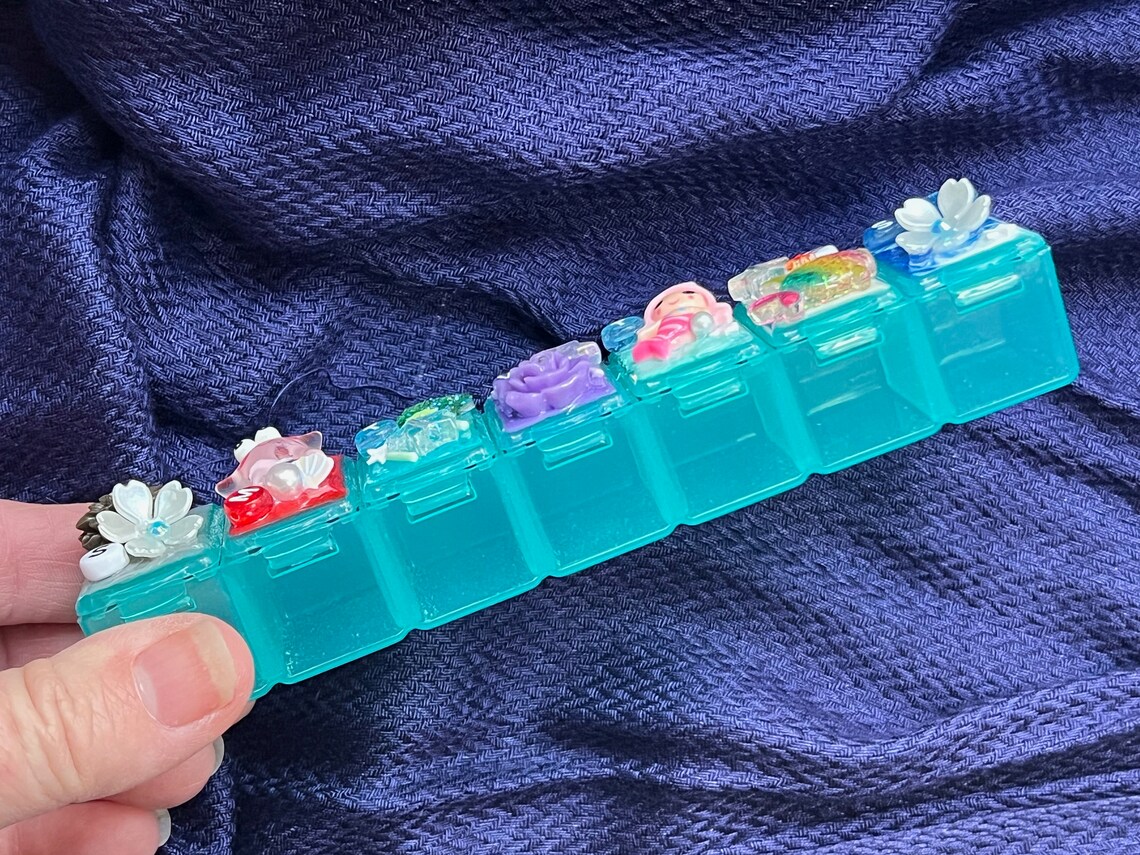 7 Day Pill Organizer 'little Mermaid' Cute Pill Box - Etsy