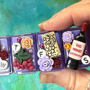 Wine Themed 7 Day Pill Organizer: Embellished Weekly Pill Case - Etsy