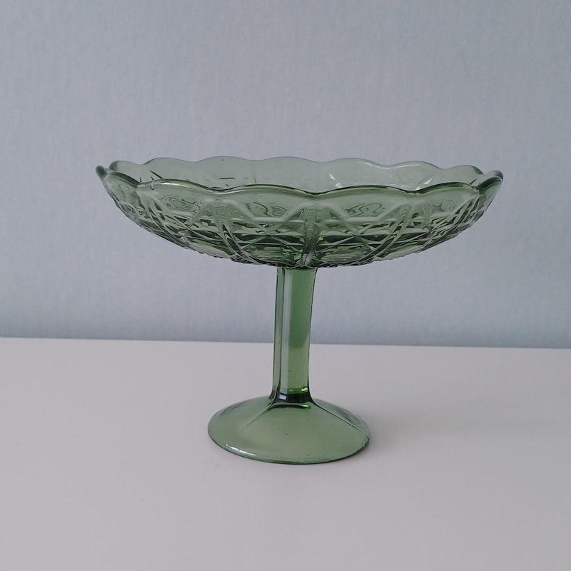 Green Footed Cake Stand - Etsy UK