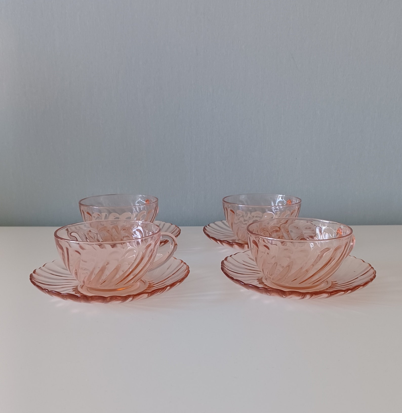 Vintage Arcoroc Pink Depression Glass Teacup Saucer Set of 4 Swirl ...