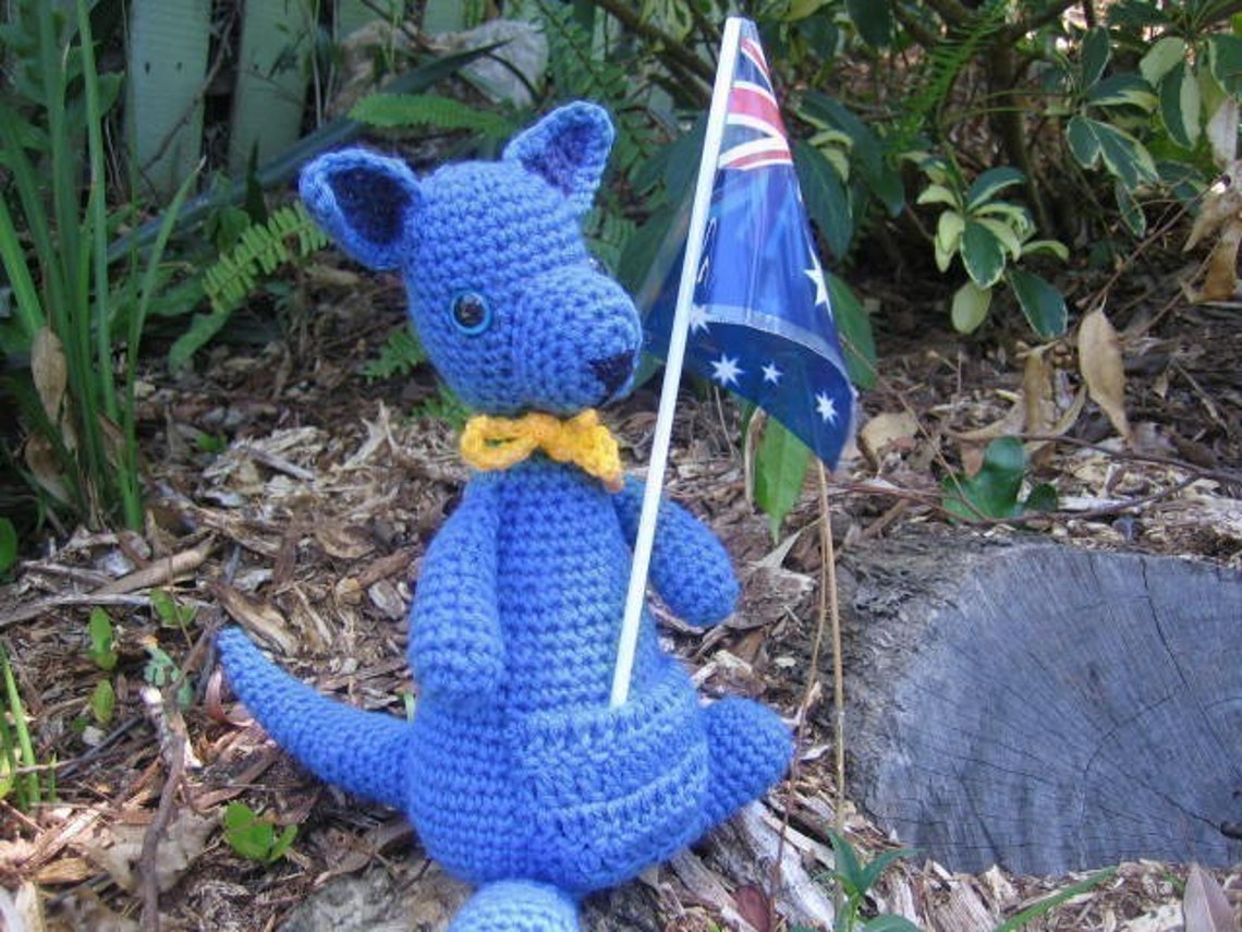 True Blue Kangaroo Crochet Pattern - Etsy