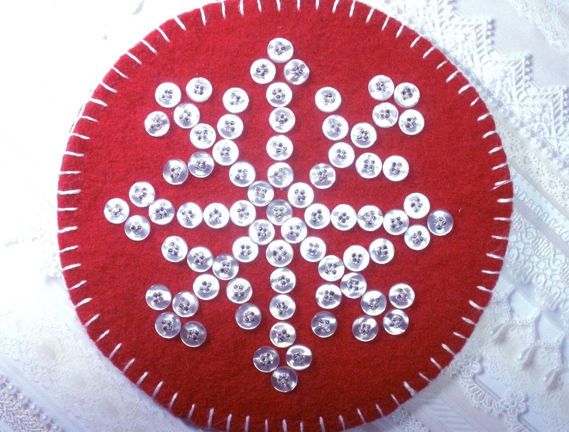 Snowflake Recycled Wool Button Mat - Etsy