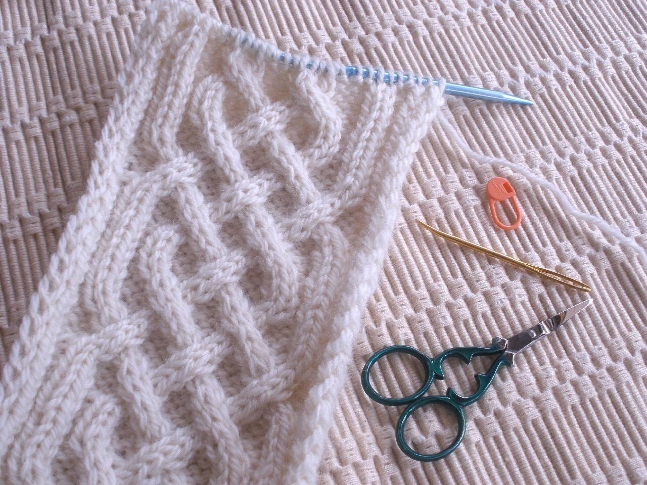 PDF Knitting Pattern-saxon Braid Cabled Cap - Etsy