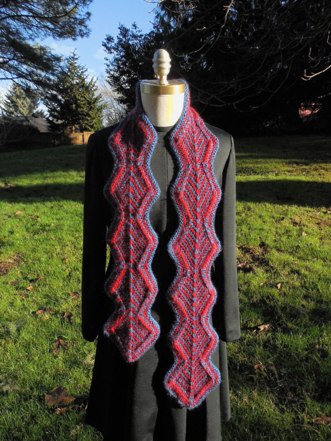 Zigzag Diamond Knit Scarf in Red and Blue Medium Size - Etsy