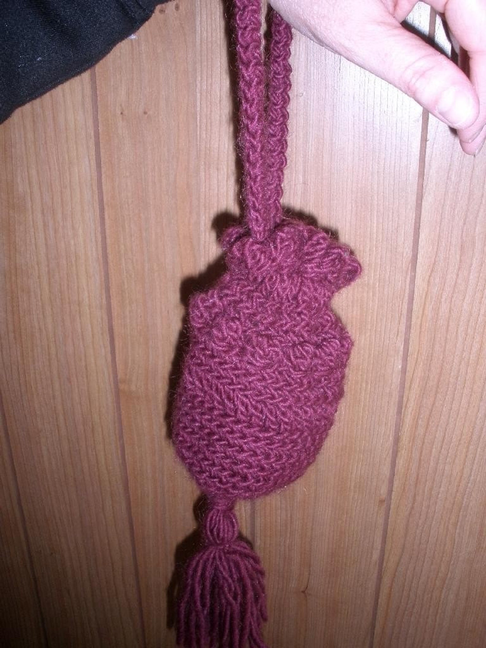 Victorian Wristlet in Garnet - Etsy