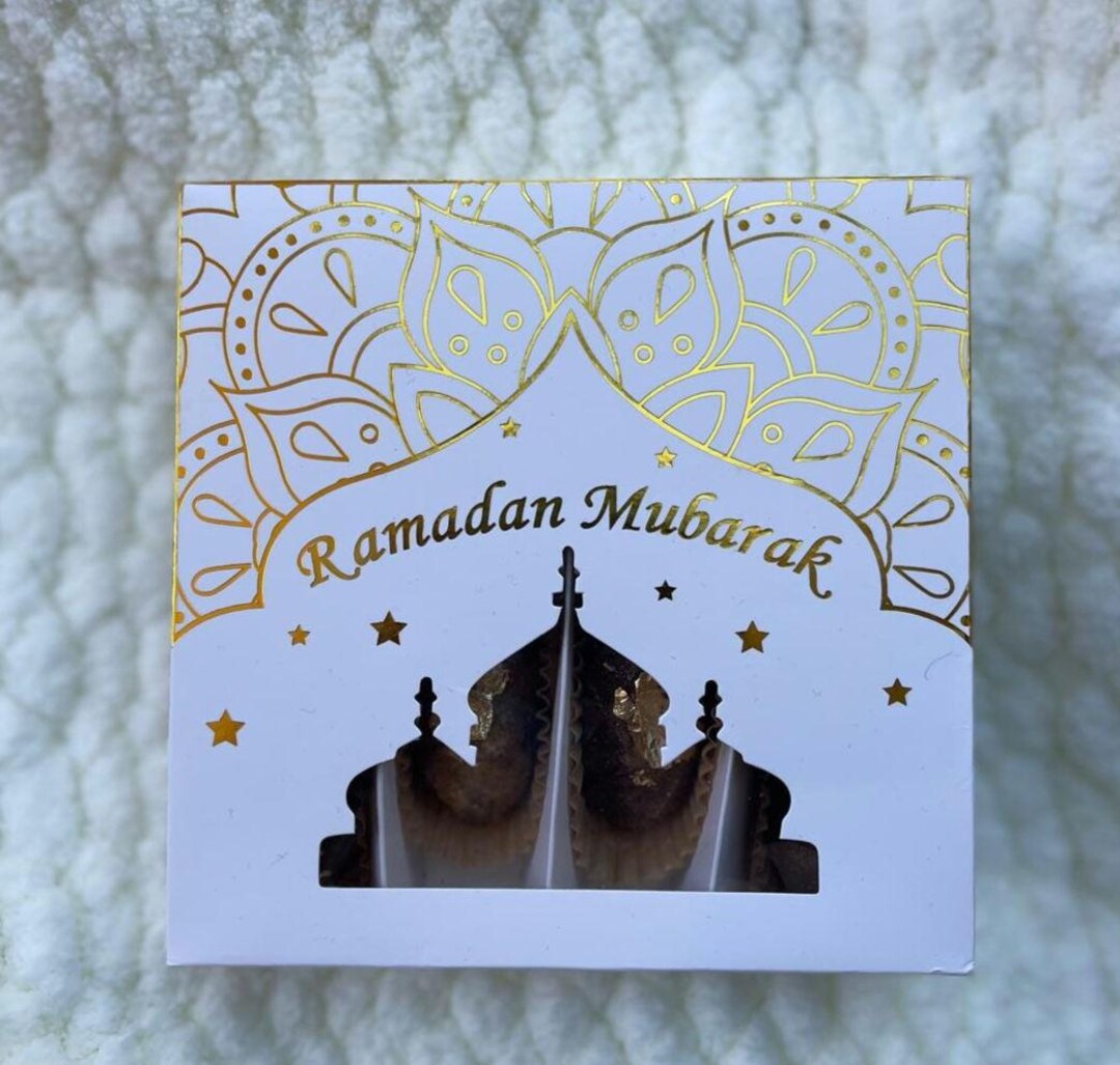 Luxury Filled Ramadan Chocolate Dates (box of 8) - Perfect Gift for ...