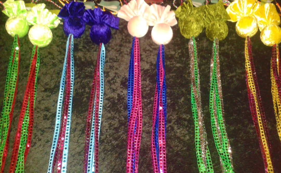 Velvet 'sparkle Tail' Sequin Poi Set by Rainbow Dragon - Etsy
