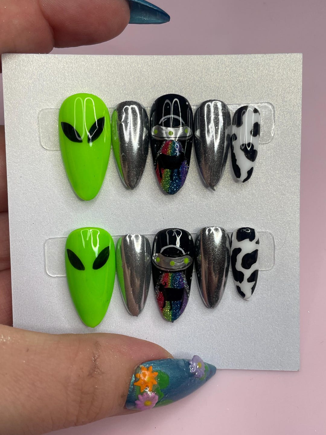 Alien Rainbow Cow Cryptic Press on Nails, Reusable - Etsy