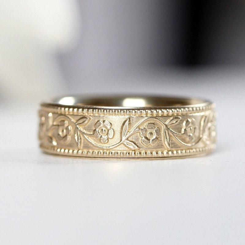 Floral Wedding Ring - Etsy