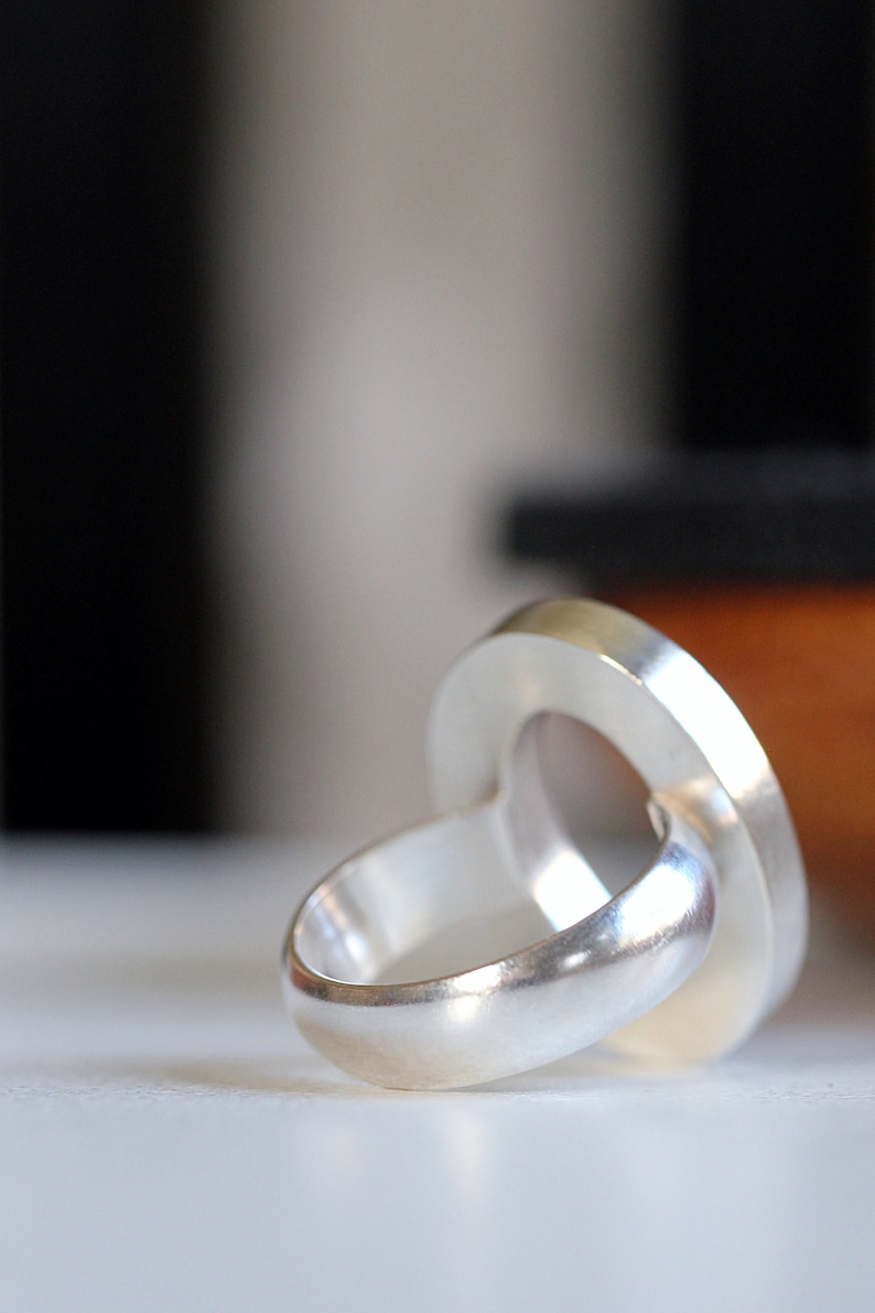 Sterling Silver Kinetic Ring, Handmade Oval Worry Jewelry - Etsy