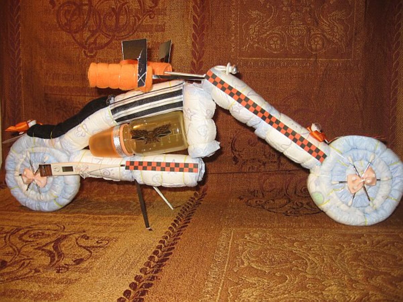 DIY Chopper Motorcycle INSTRUCTIONS. Learn to Make From Diapers and ...