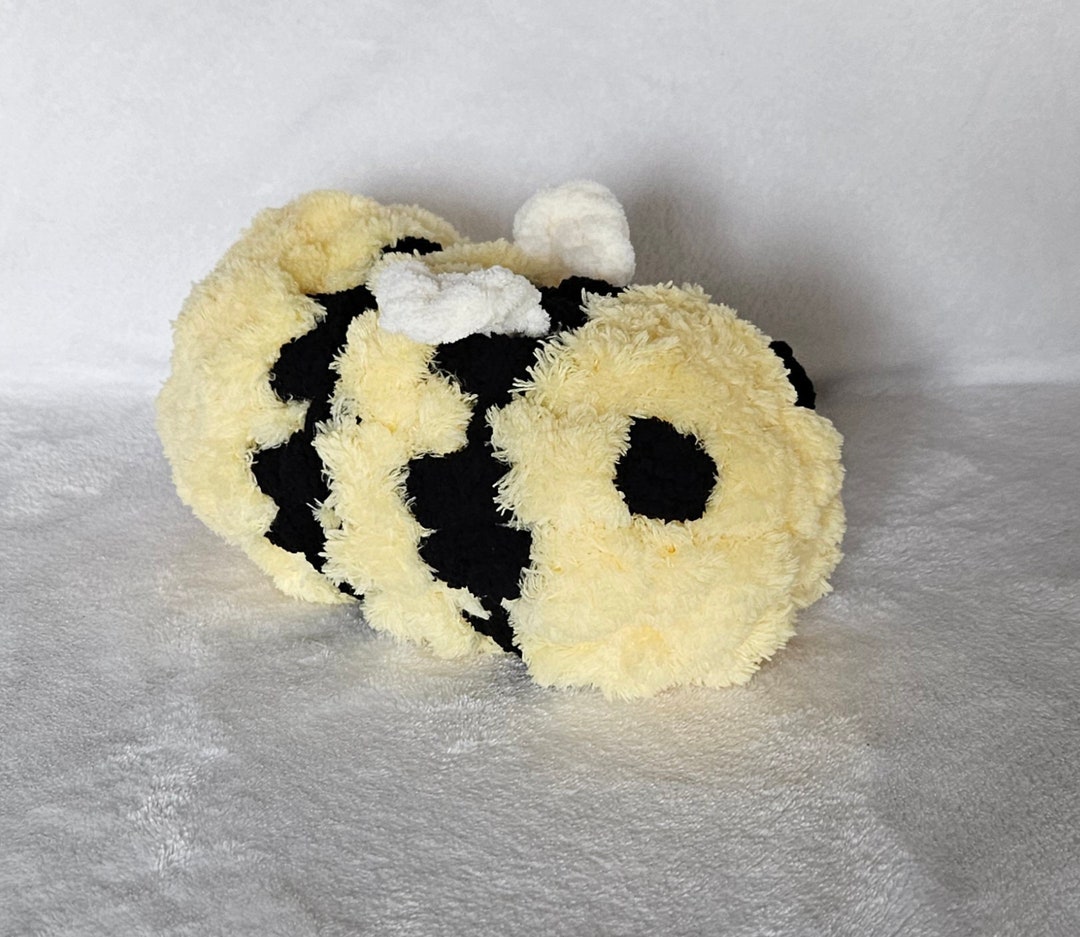 Hand-knit Chunky Stuffed Bee Small - Etsy