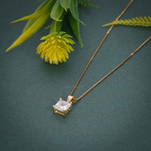 Princess Cut Pendant Necklace,1 Carat Lab Grown Diamond, Princess ...