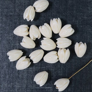 Ivory Pikake Beads 8mm, 10mm OR 12mm - 12 Beads - Hawaiian Style Flower ...