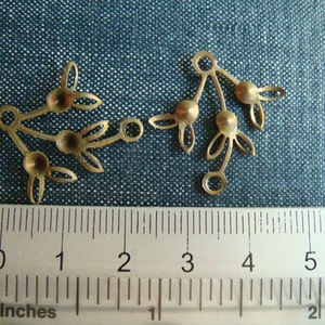 Vintage Small Multi-loop Cutout Leaf Connectors With - Etsy