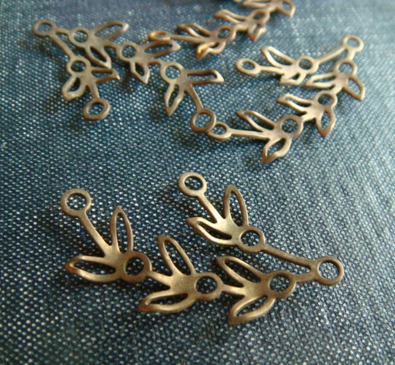 Vintage Large Multi-loop Cutout Leaf Connectors Antiqued Raw | Etsy