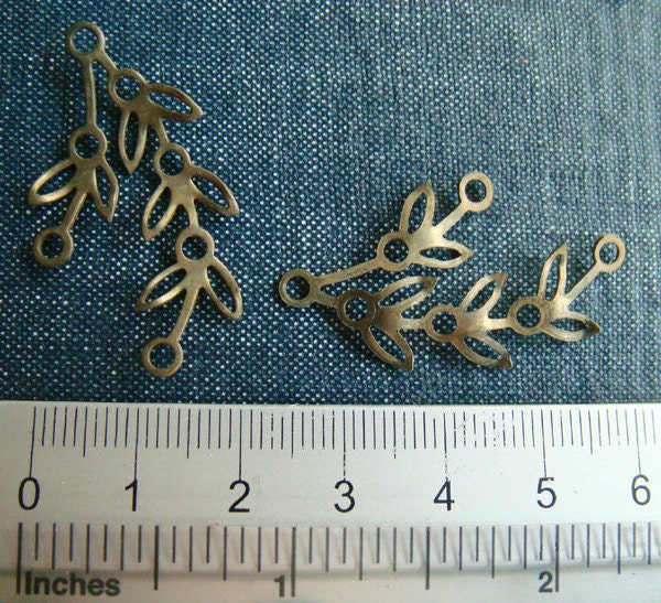 Vintage Large Multi-loop Cutout Leaf Connectors Antiqued Raw | Etsy