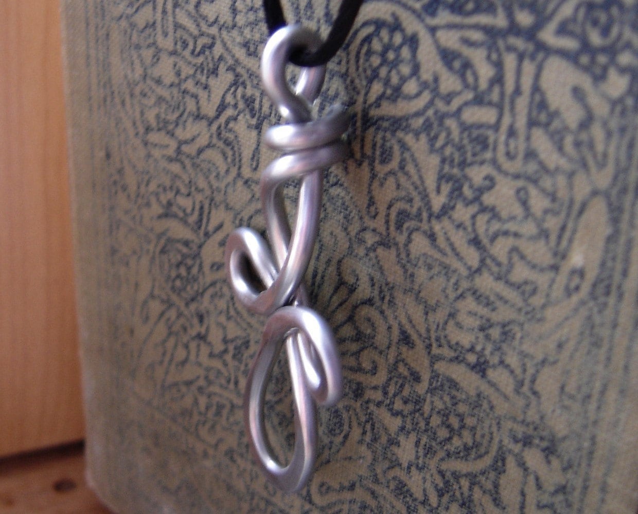 Long Loops Big Celtic Cross Pendant Necklace Light Weight - Etsy Canada