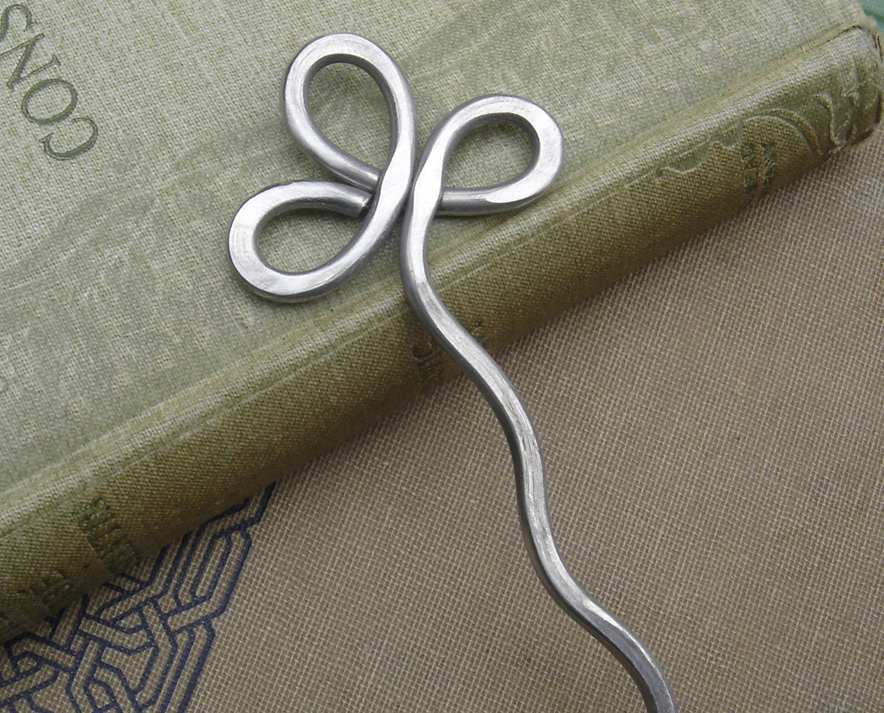 Wavy Trinity Clover Loops Metal Hair Stick Aluminum Hair Pin - Etsy