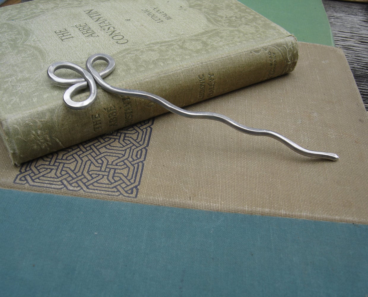 Wavy Trinity Clover Loops Metal Hair Stick Aluminum Hair Pin - Etsy