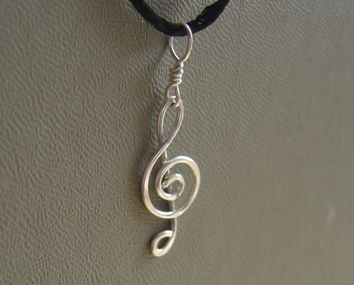 Treble Clef Necklace Pendant Music Gift G Clef Musician Gift - Etsy