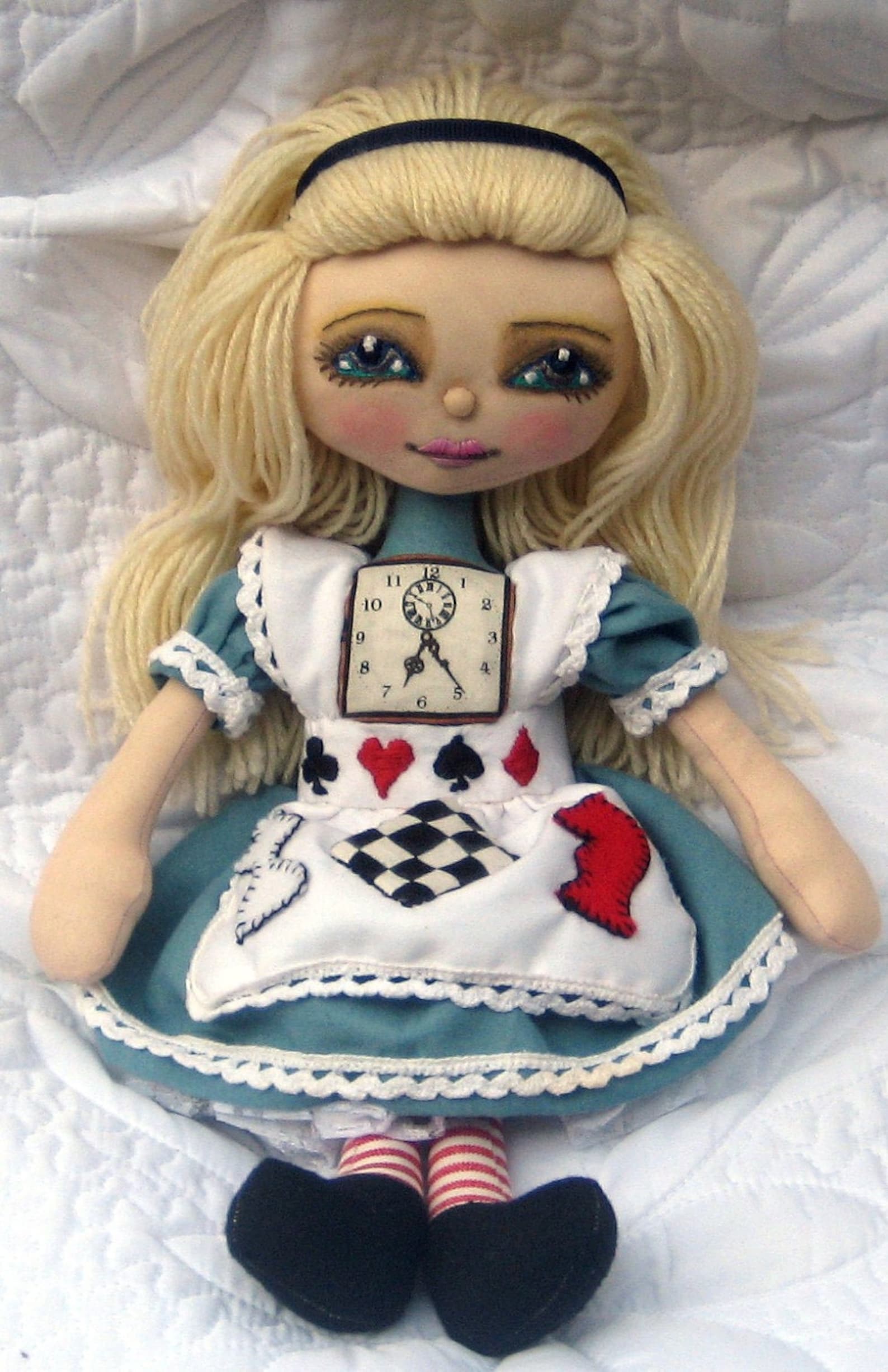 Alice in Wonderland Cloth Doll E-pattern Pdf - Etsy